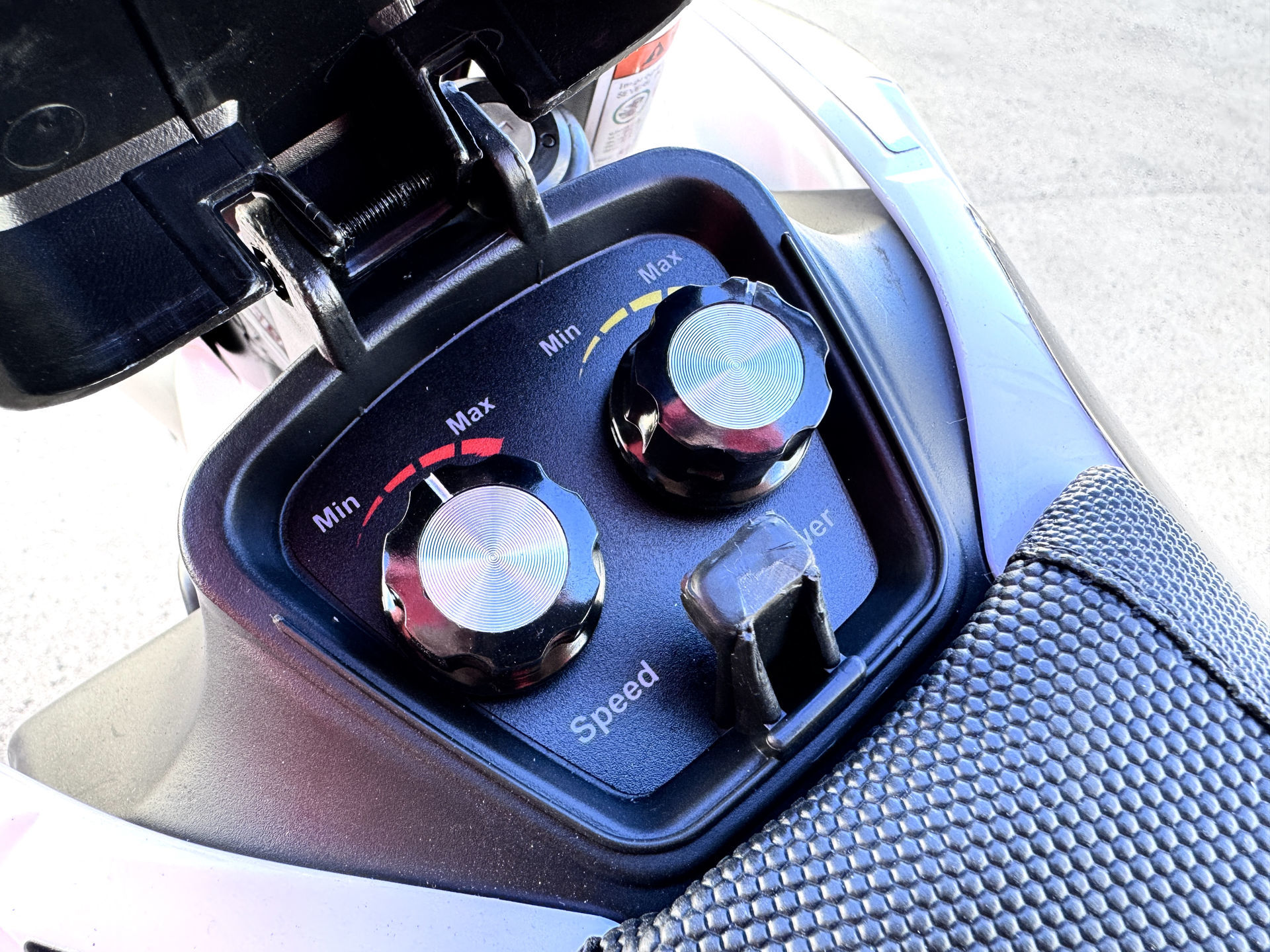 . DHZ 2200E 2200W Electric Dirt Bike *RIDE*AWAY*